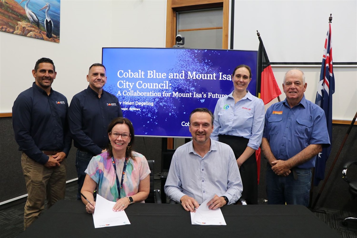 Cobalt Blue and Mount Isa City Council Sign MOU | Mount Isa City Council